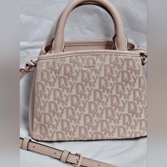 Dkny | Bags | Dkny Paige Pink Top Handle Small Mini Logo Crossbody Bag ...